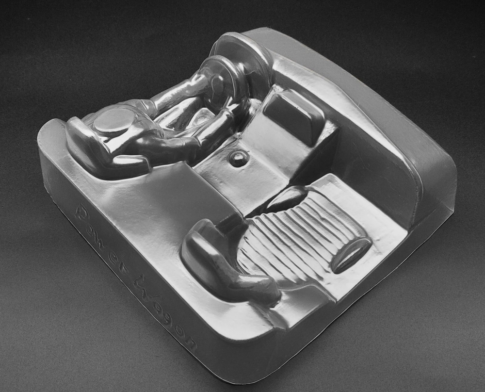 LEXAN COCKPIT INSERT / INTERIOR INCL. DRIVER and HELMET FOR CRAWLER ...